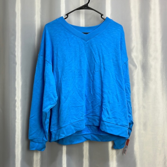 Colsie | Tops | Colsie Womens Sweatshirt 559 | Poshmark